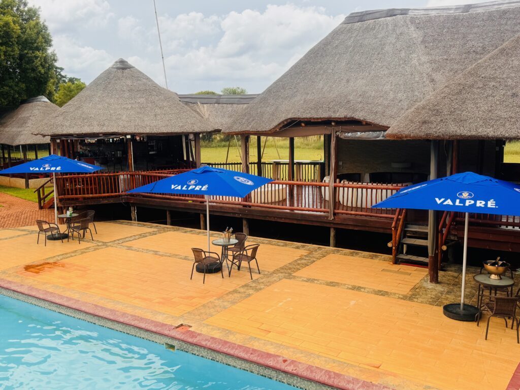 HOME – Falcon Lodge
